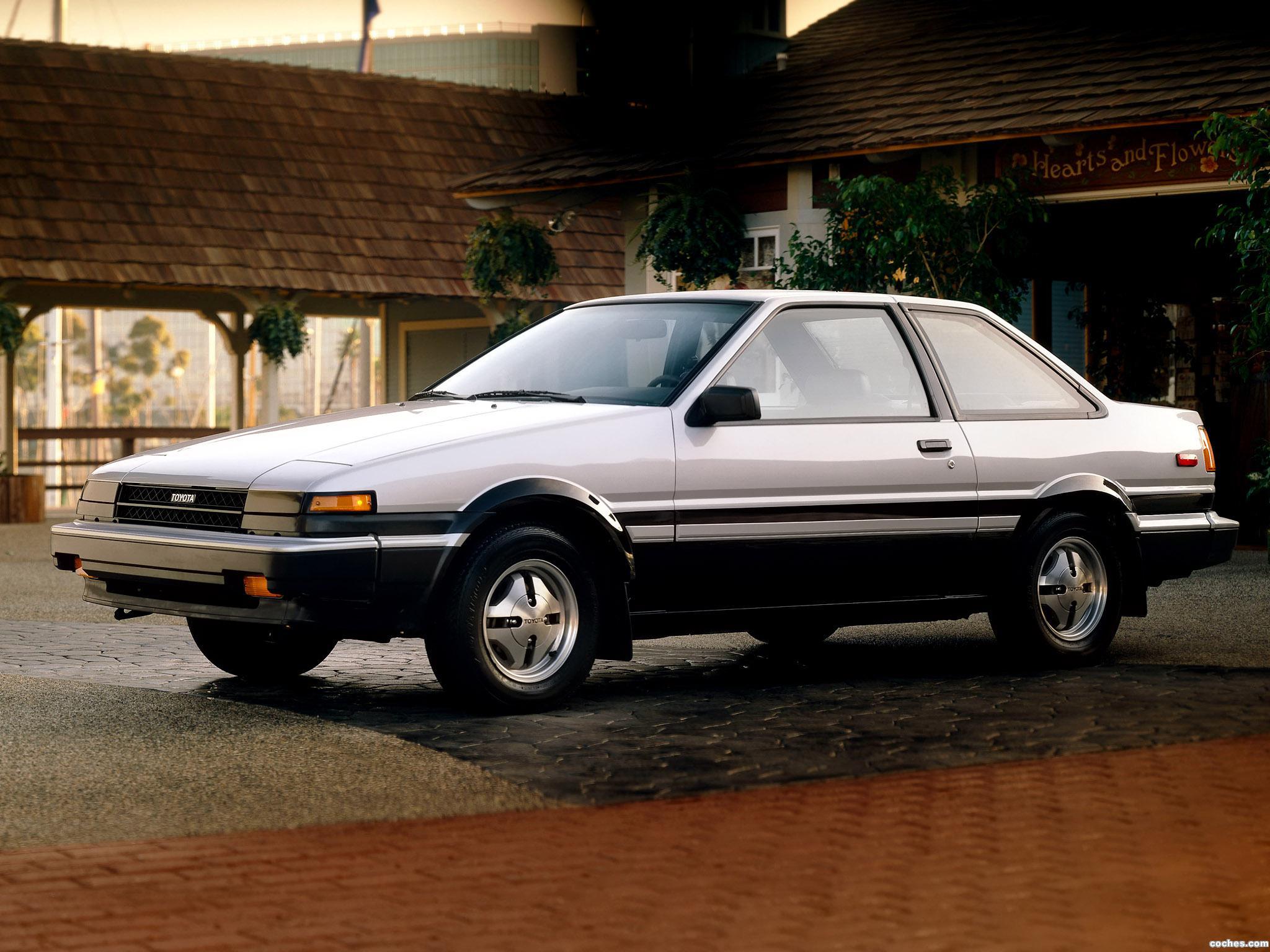 Fotos de Toyota Corolla SR5 Sport Coupe AE86 1984