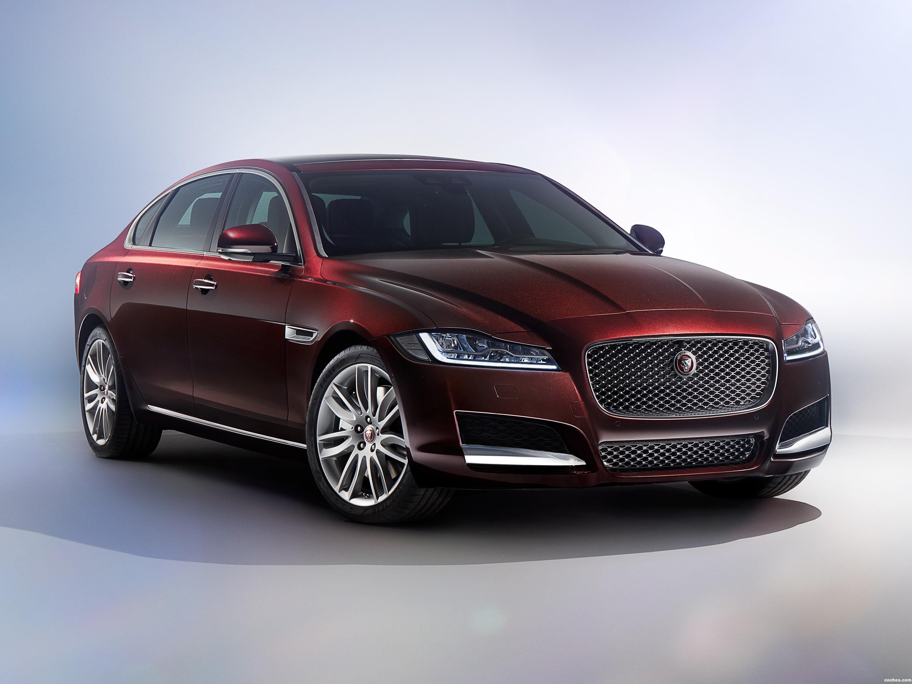 Fotos de Jaguar XFL 2016