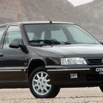 Citroën ZX, el compacto que no ganó por su belleza, pero sí por su interior