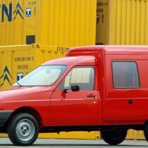 Historia del Citroën C15: el incombustible icono de la industria española